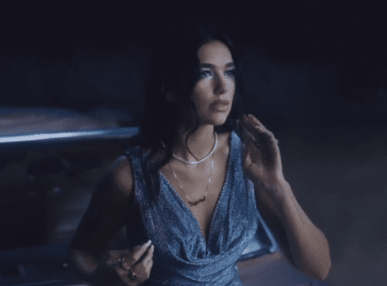 Depois de Lauren Jauregui, cantora Dua Lipa também faz campanha contra ... Depois de Lauren Jauregui, cantora Dua Lipa também faz campanha contra ...